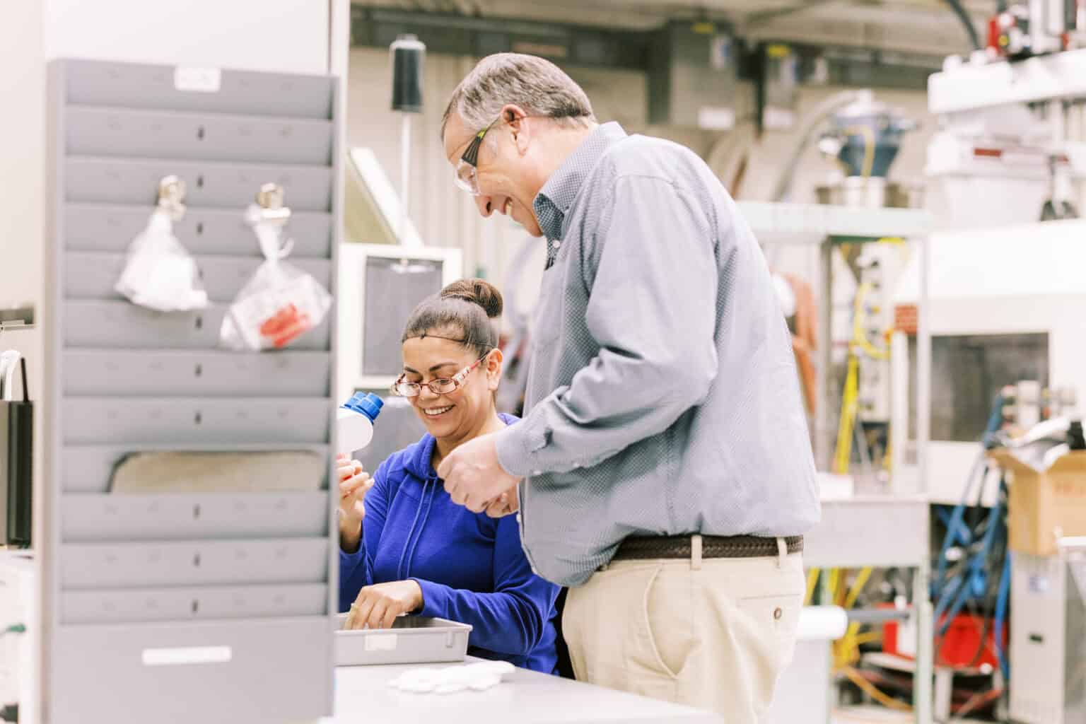 Custom Plastic Injection Molding | Hoffer Plastics